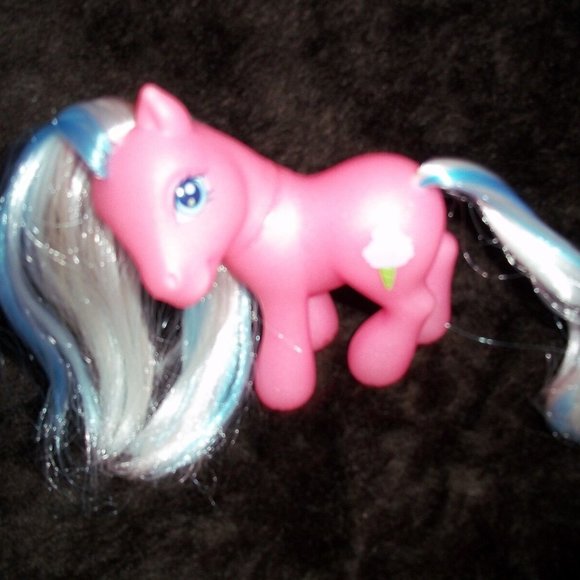 Toys | Rare My Little Pony G3 Cream Cone Cutie Mark | Poshmark